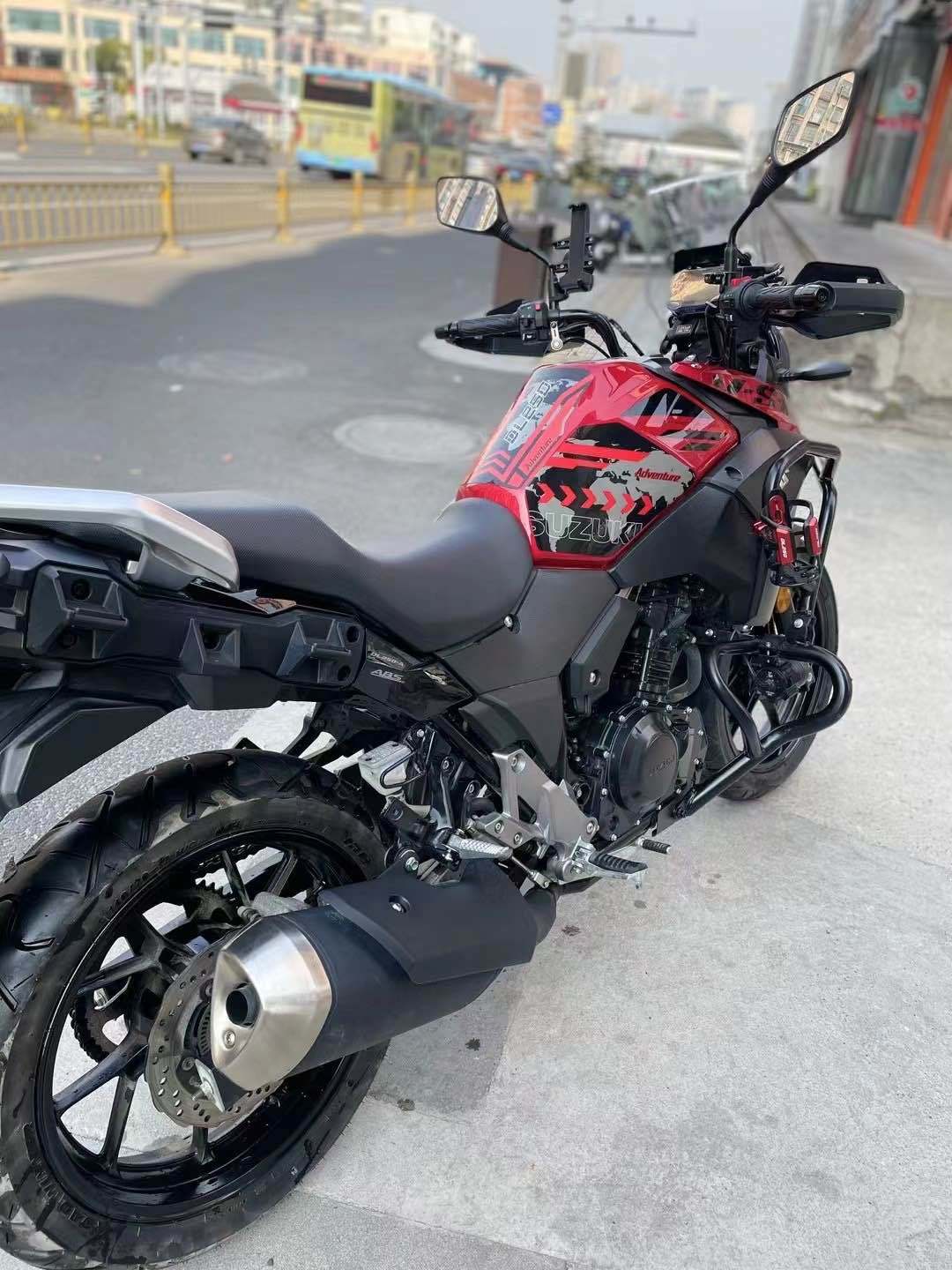 二手豪爵铃木摩托车-摩托范-哈罗二手摩托车市场