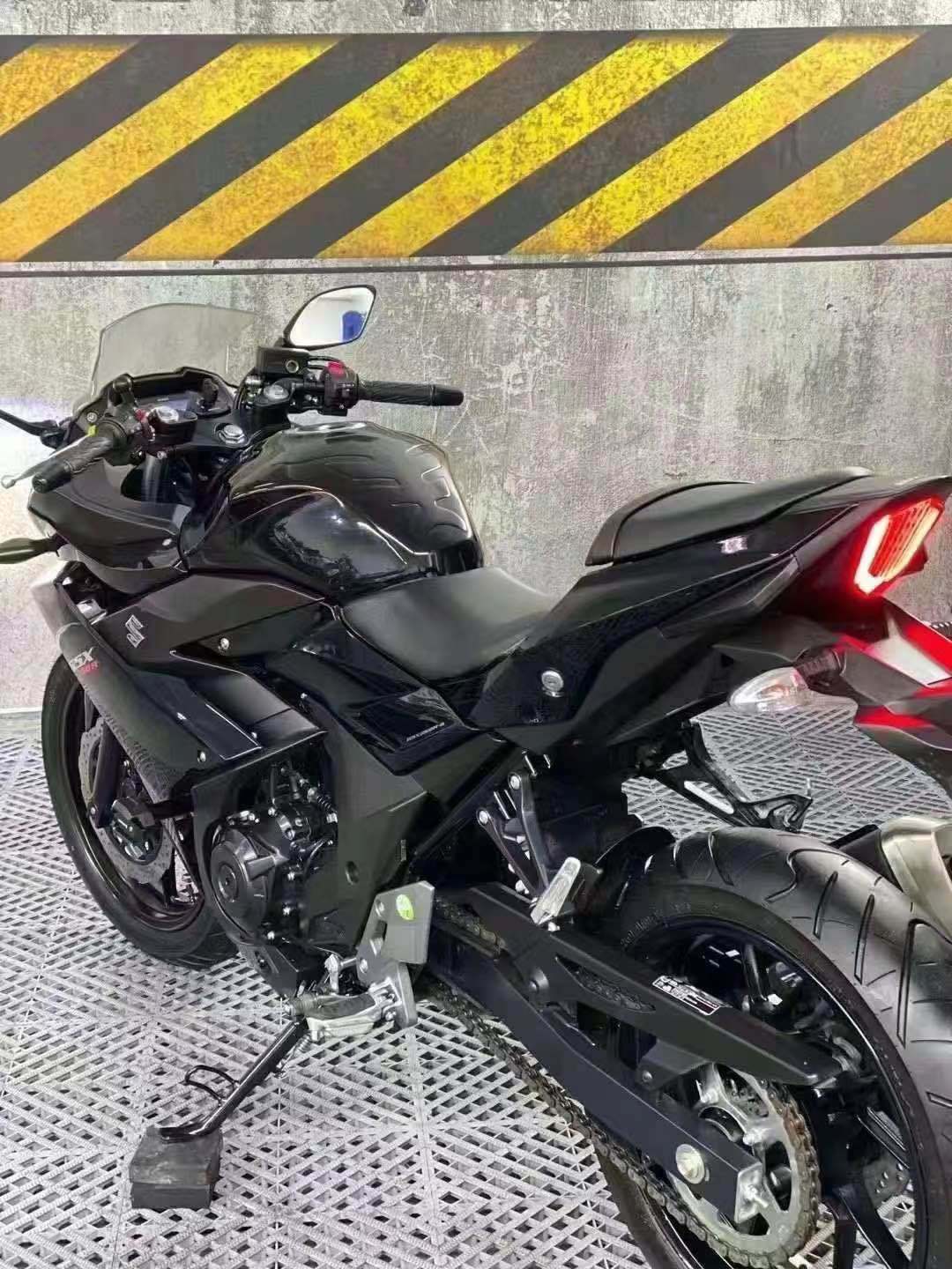 二手豪爵铃木摩托车-摩托范-哈罗二手摩托车市场